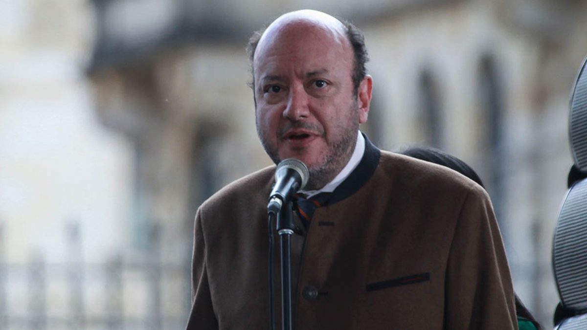 El mensaje con el que Julio Sánchez Cristo anunció el nacimiento de su ...