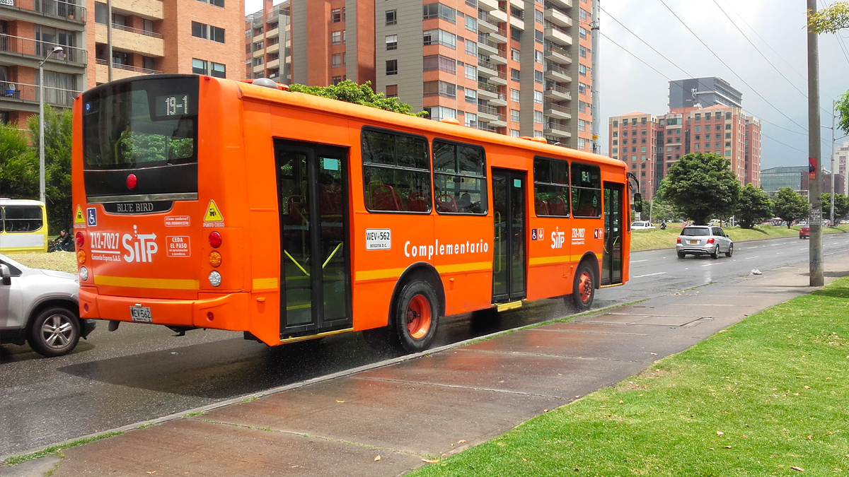 Conductor del SITP atiende parto en pleno bus | KienyKe