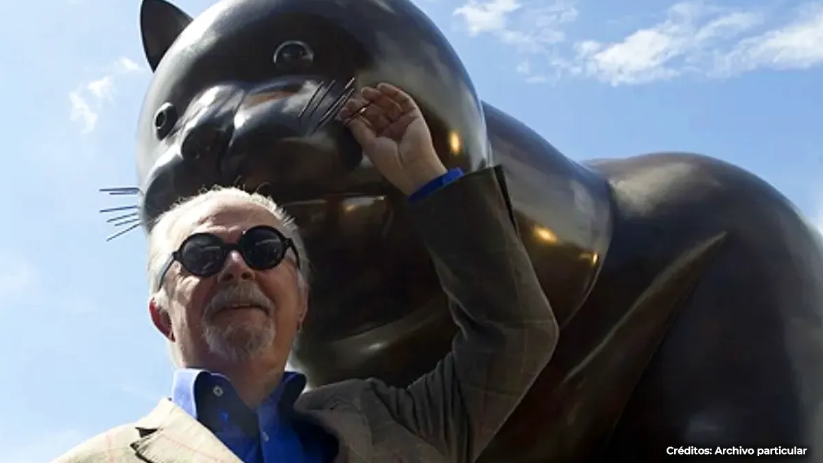 Escultura De Gato Fernando Botero SUIZSPACIO | El Arte Monumental De