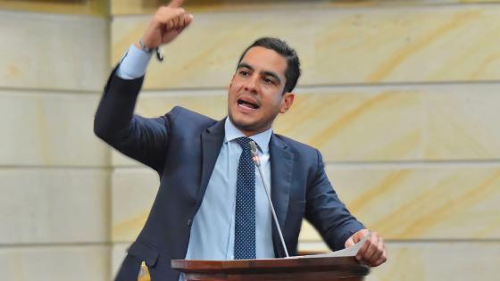 Procuraduría General formuló pliego de cargos contra Álex Flórez | KienyKe