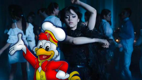 La divertida campaña de Pollo Frisby bailando como Merlina | KienyKe