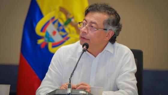 Petro respalda traslado de $25 billones a Colpensiones y exige aval a ...